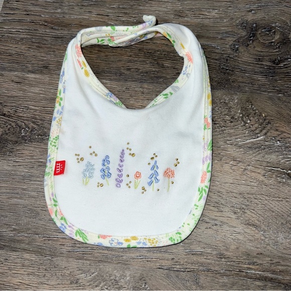 Magnetic Me | Accessories | Nwt Magnetic Me Floral Embroidered ...